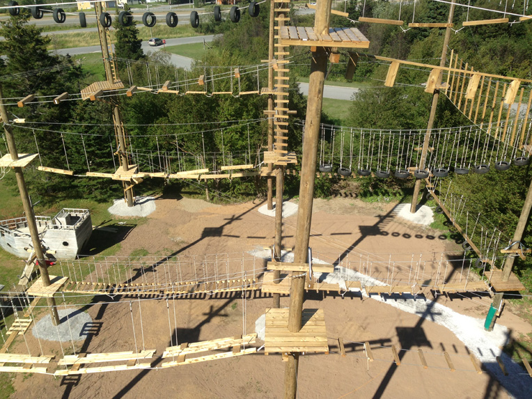 Spider Challenge - High Ropes Course | Marble Zip Tours